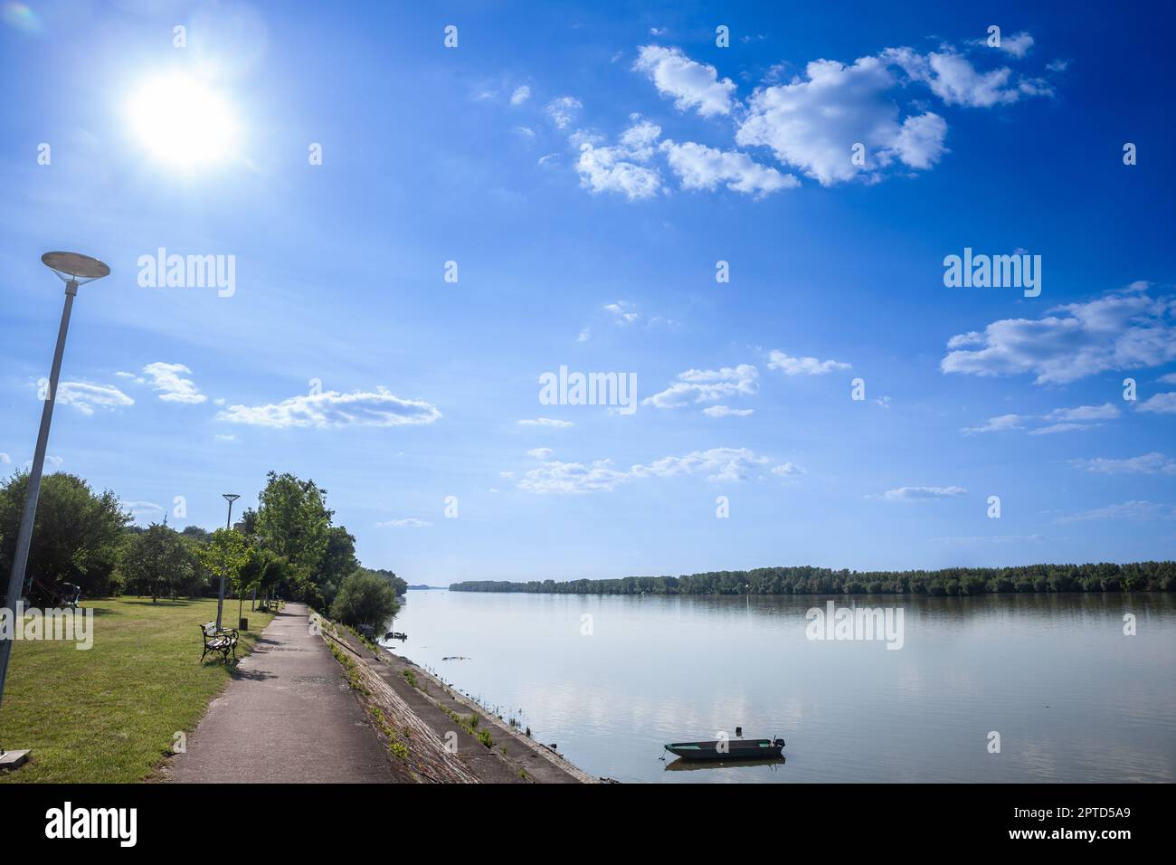 Rijeka dunav hi-res stock photography and images - Alamy