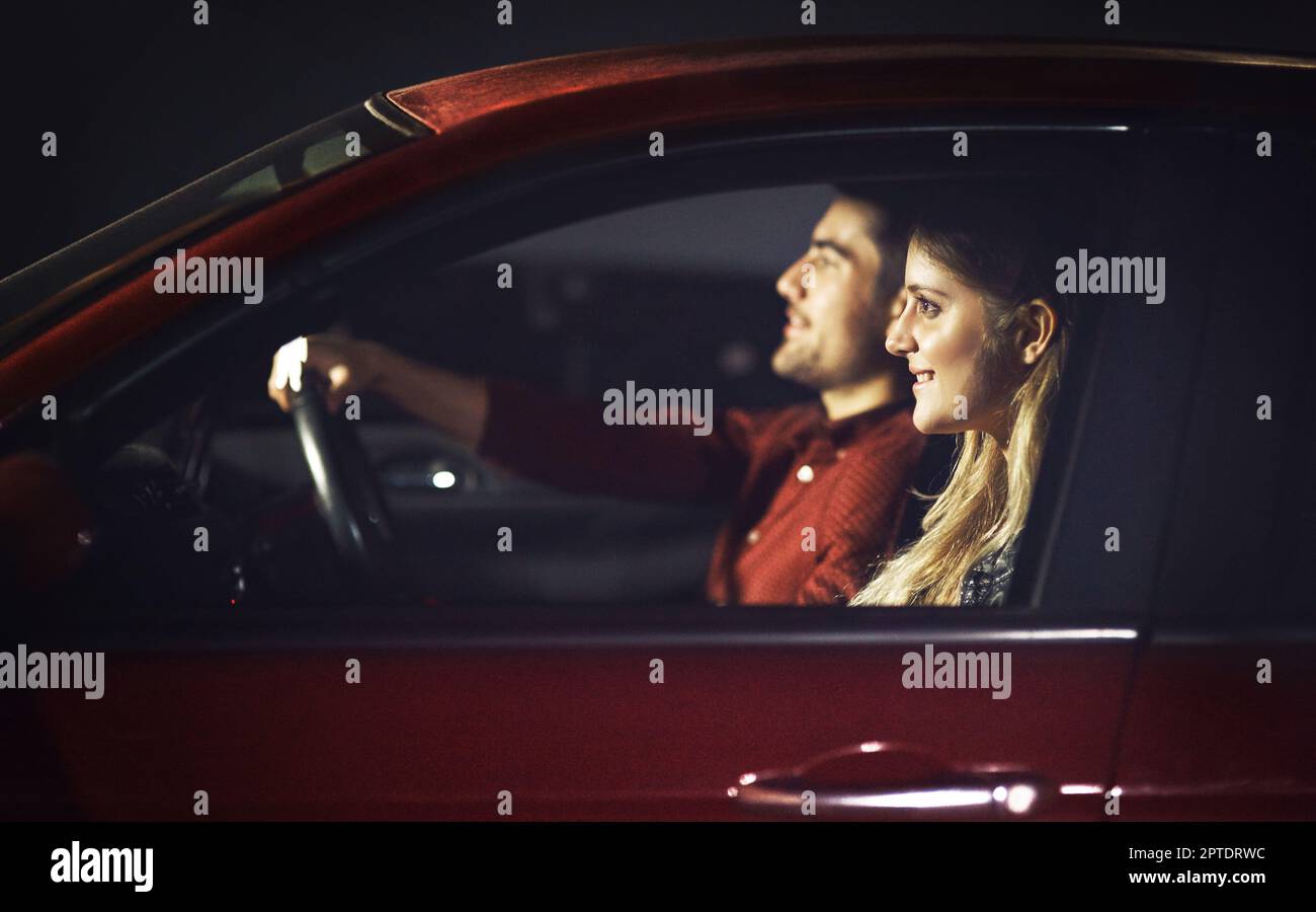 Couple in the car at night hi-res stock photography and images - Alamy