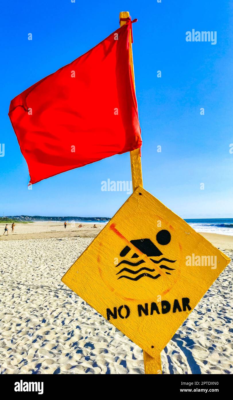 Red flag swimming prohibited high waves in Zicatela Puerto Escondido ...