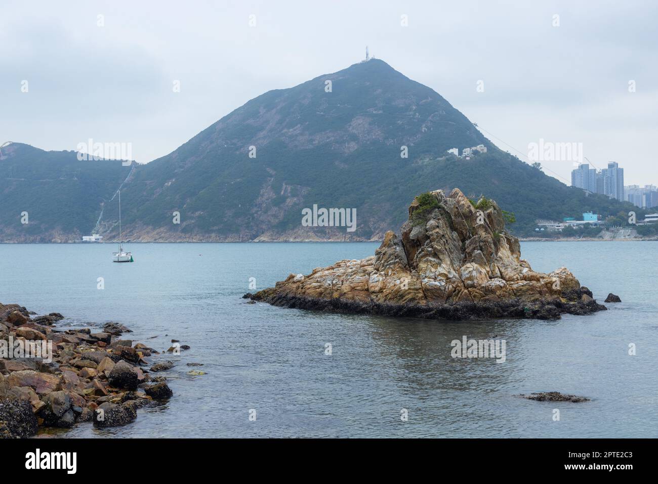 Deep water bay hong kong island hi-res stock photography and images - Alamy