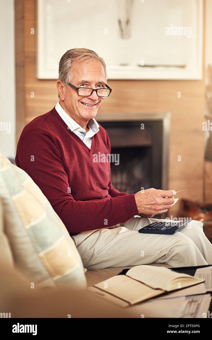 Spender saver hi-res stock photography and images - Alamy