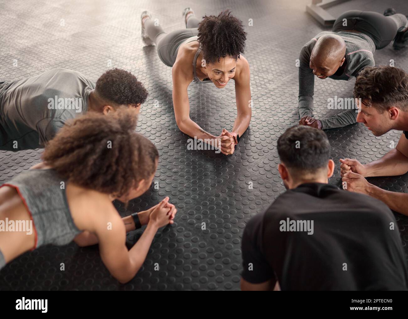 Str circle hi-res stock photography and images - Alamy