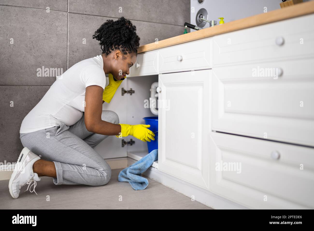 Leaky Sink Pipe Leaking. Water Leak Problem Stock Photo - Alamy