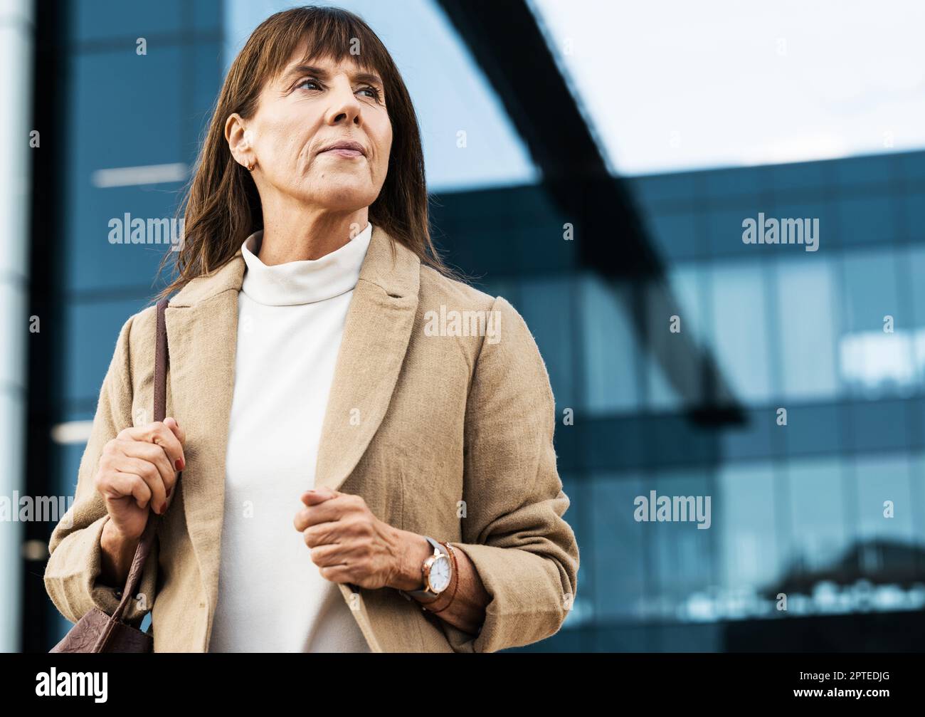 Waiting for a lift hi-res stock photography and images - Alamy