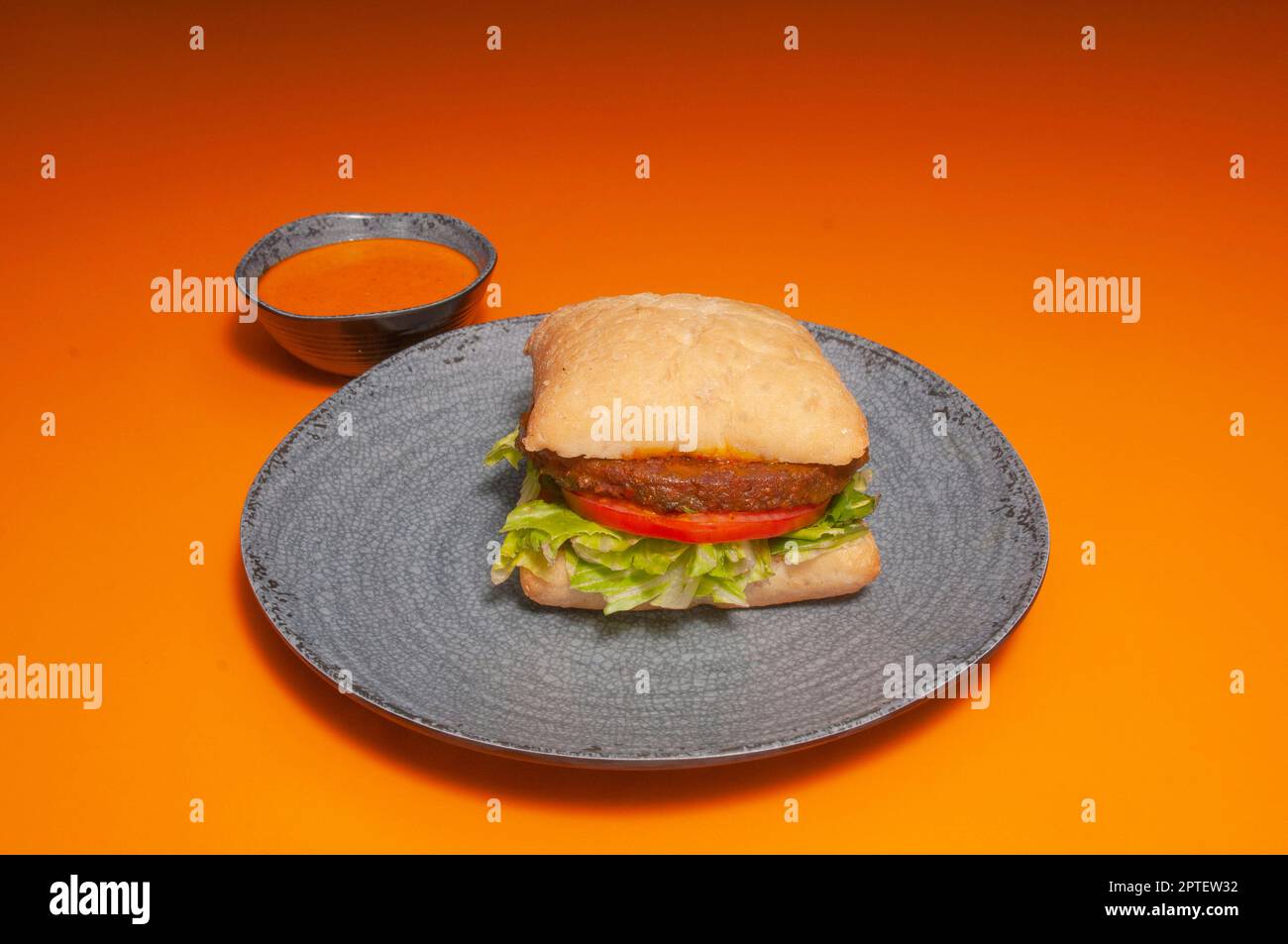 Beyondburger hi-res stock photography and images - Alamy
