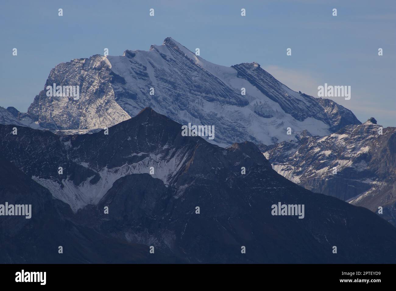 Niederhorn mountain range hi-res stock photography and images - Alamy