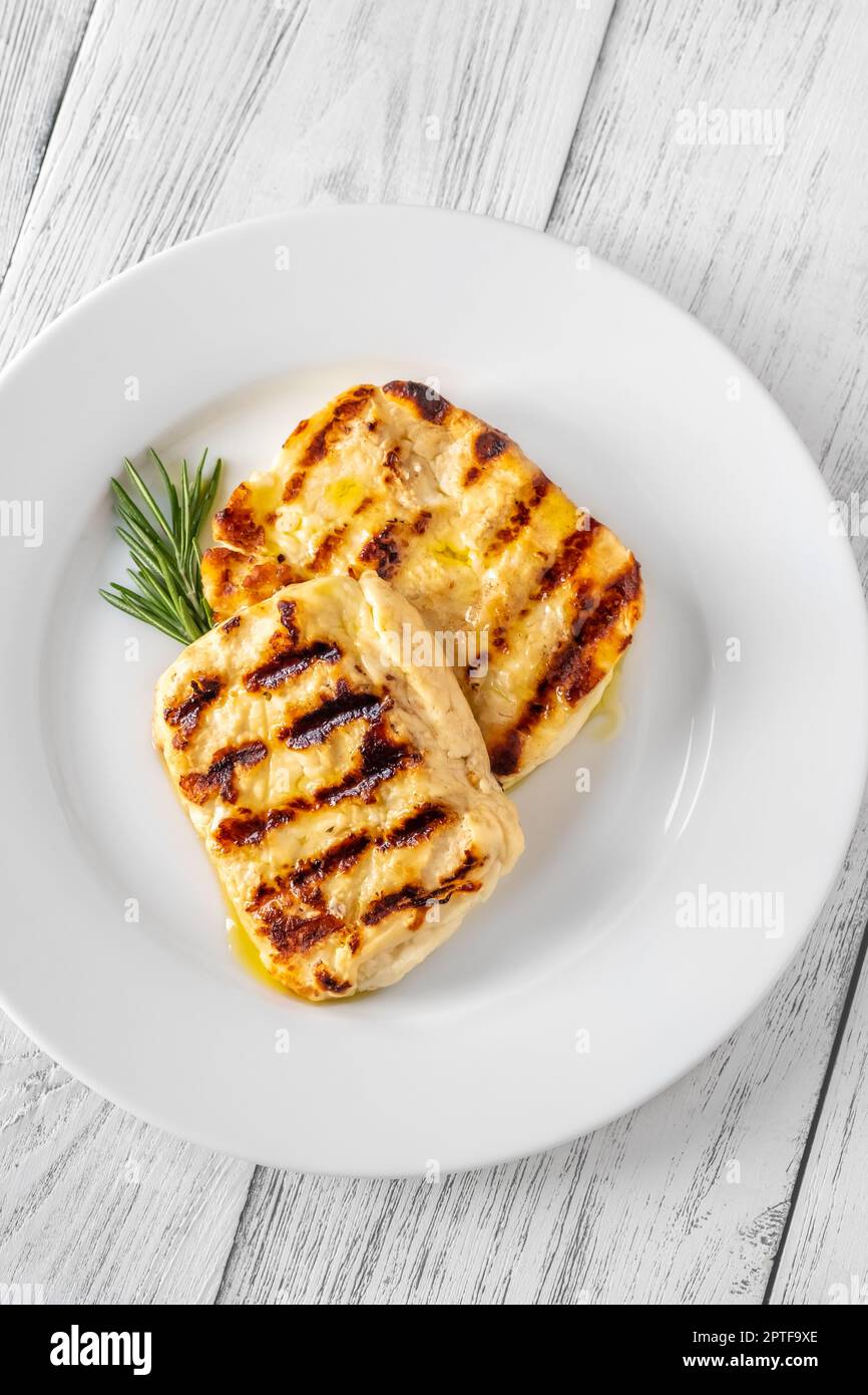Portion of traditional cypriot Halloumi cheese Stock Photo - Alamy