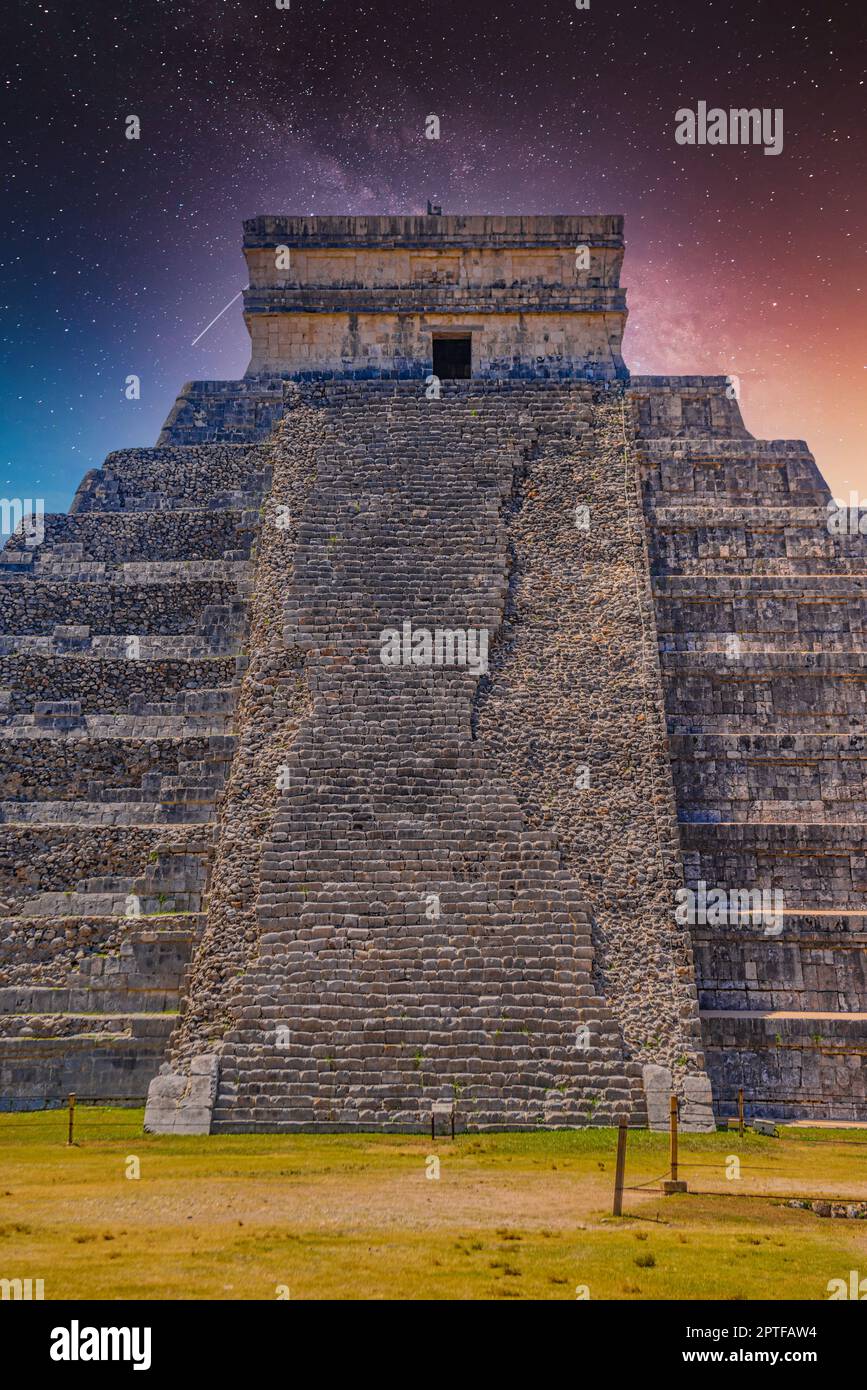 Ladder steps of temple Pyramid of Kukulcan El Castillo, Chichen Itza ...
