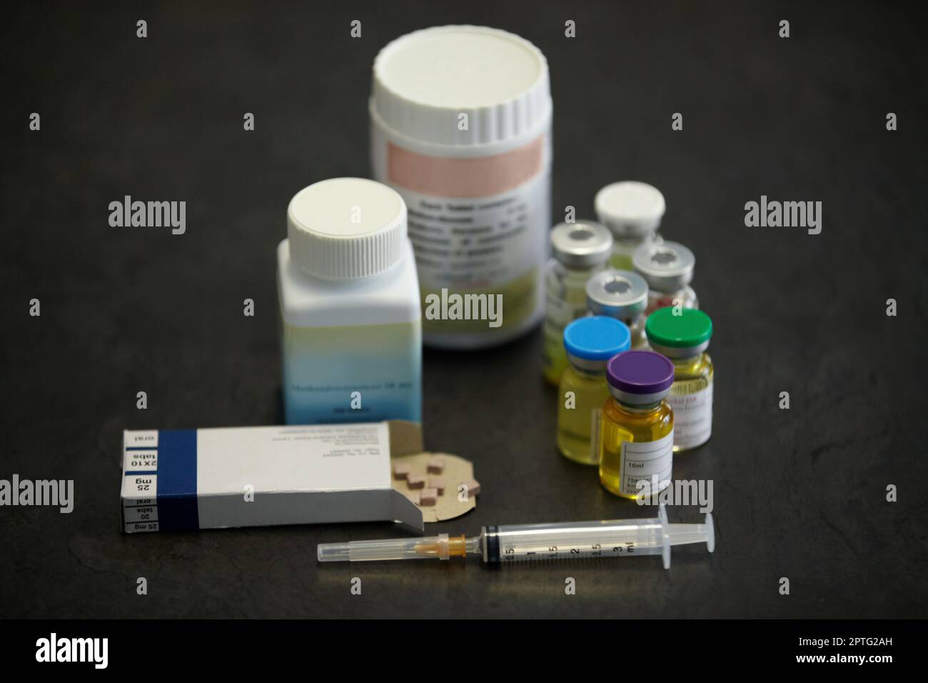 Bodybuilding steroids hi-res stock photography and images - Alamy