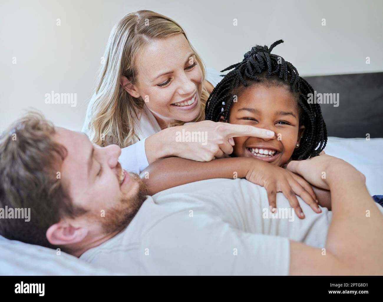 Black girl, child or parents bonding on bed in house, home or hotel in ...