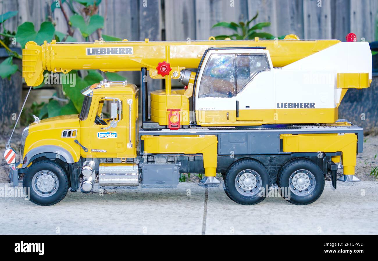 Real life model trucks hi-res stock photography and images - Alamy