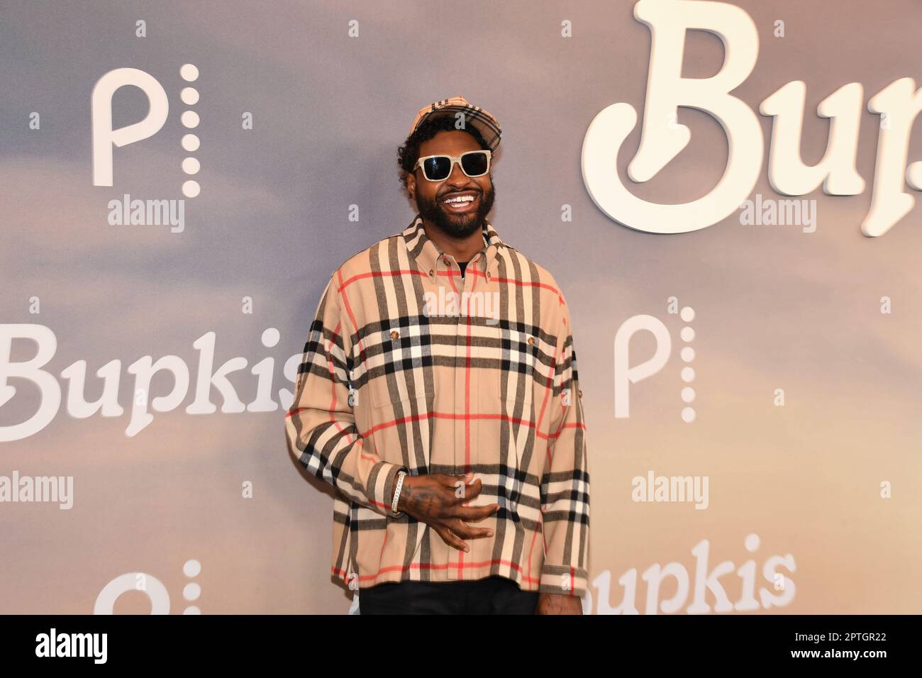 New York, USA. 27th Apr, 2023. Derek Gaines attends Peacock's 'Bupkis ...