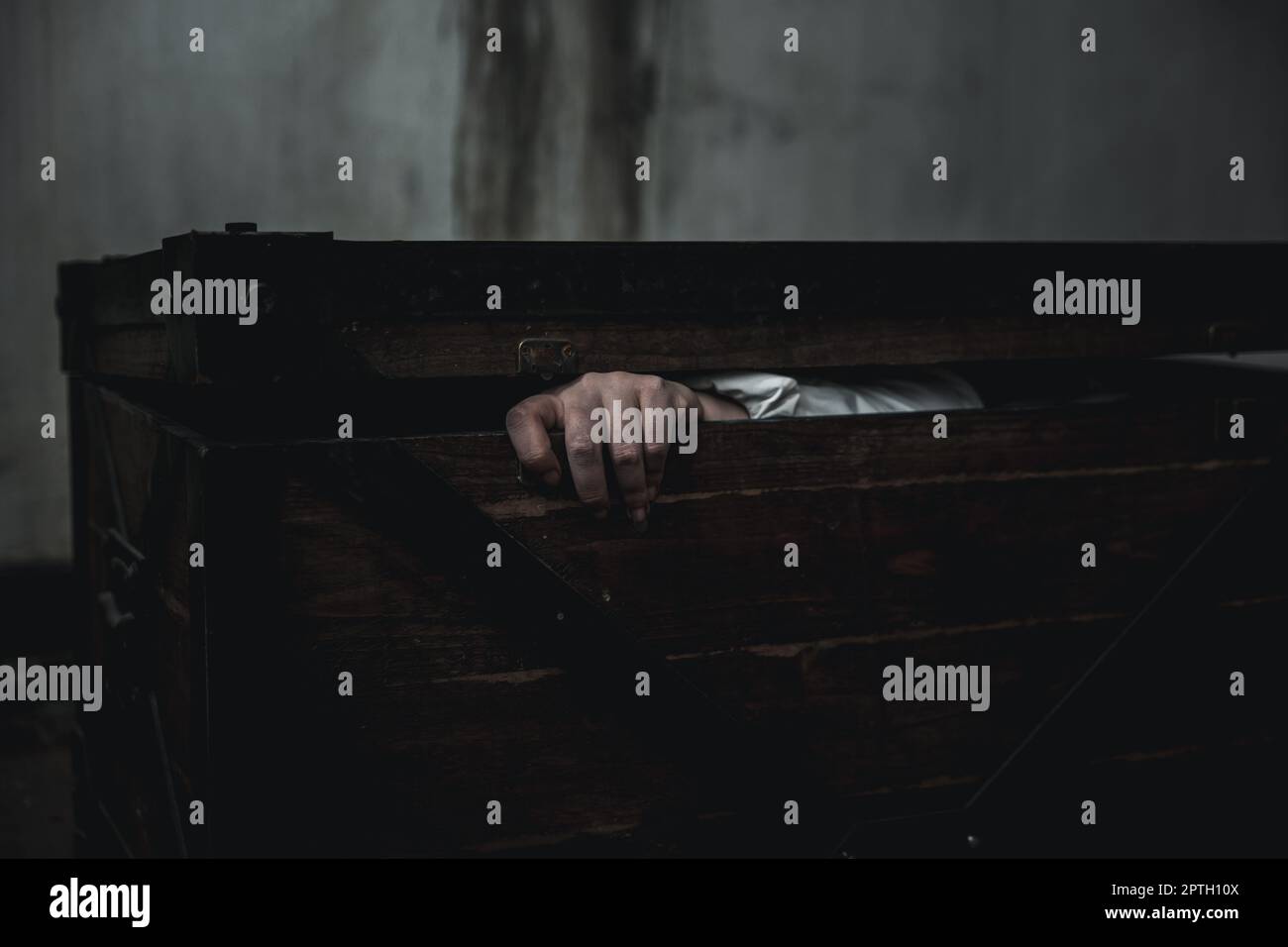 Horror ghost woman. Asian ghost horror creepy scary have hair covering ...