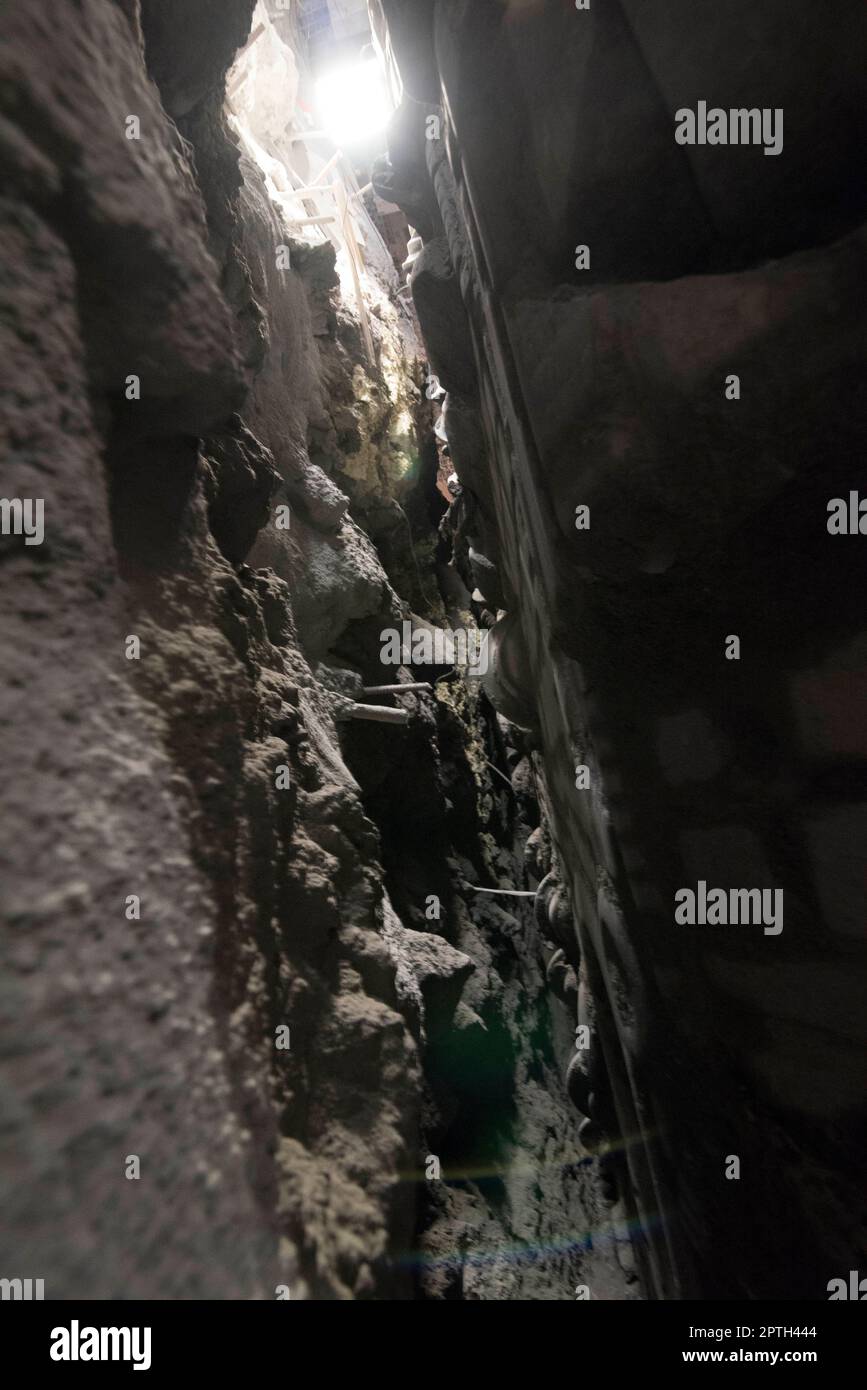 Stone tunneling hi-res stock photography and images - Alamy