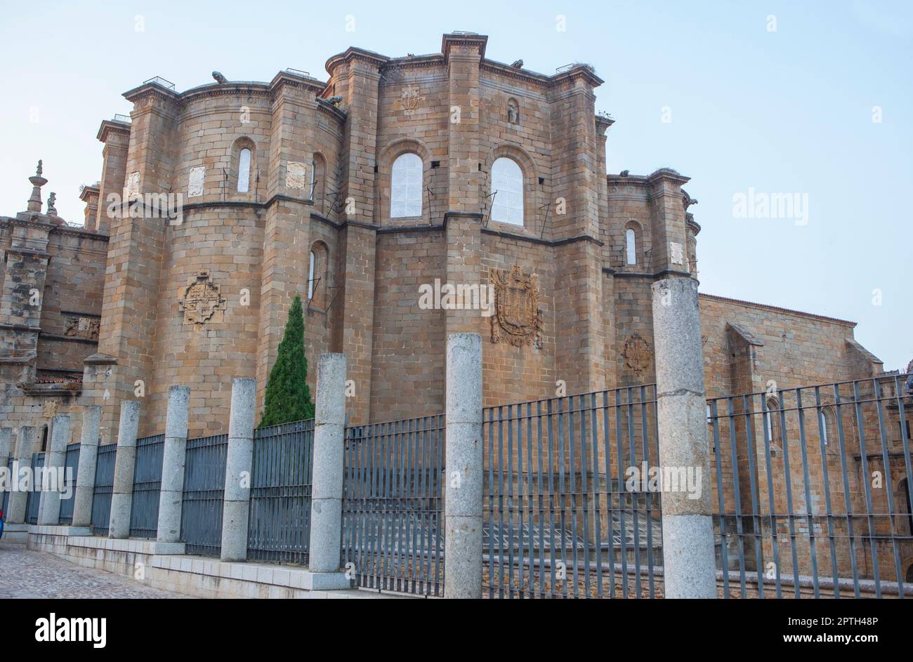 Triple apse hi-res stock photography and images - Alamy