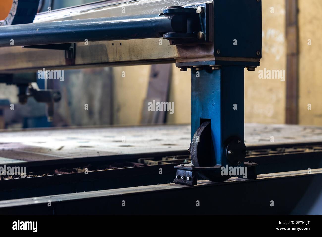Industrial plasma cutting CNC machine of metal plate Stock Photo - Alamy
