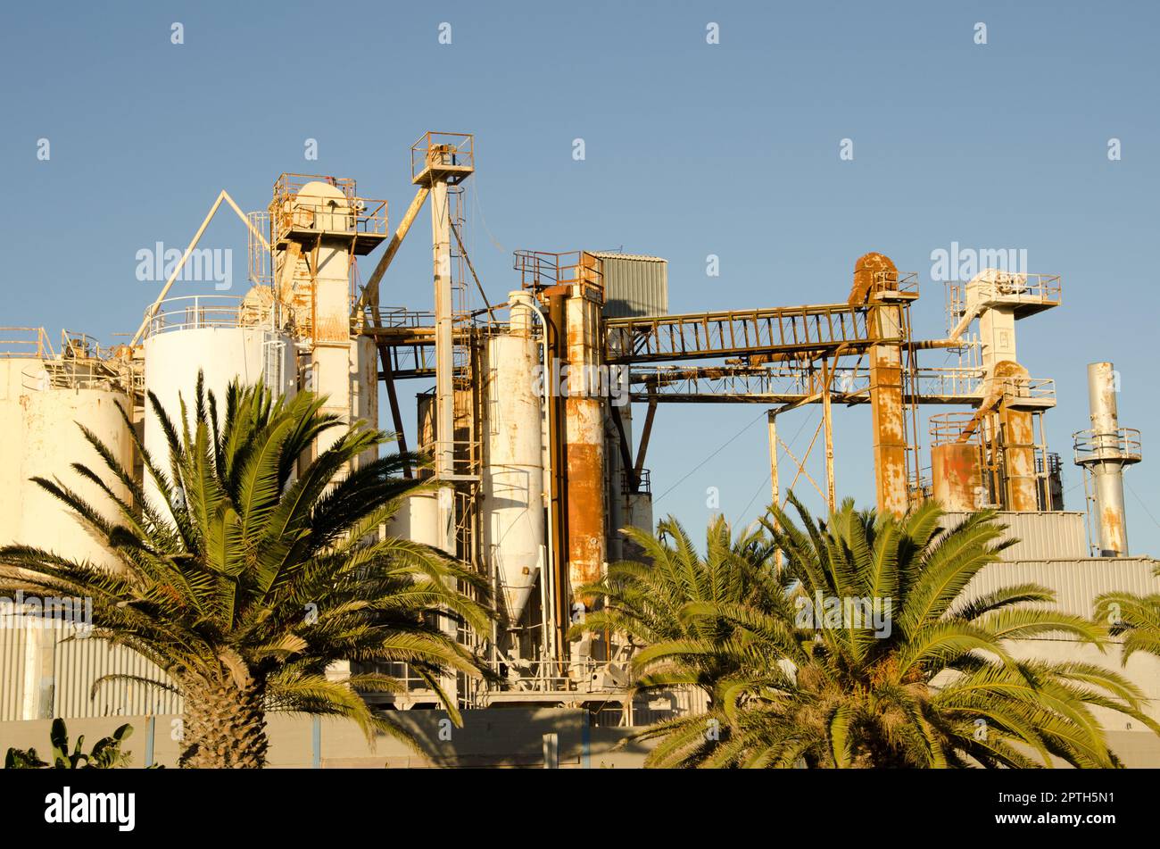 Gypsum, plaster and prefabricated plaster factory. Arinaga Industrial ...