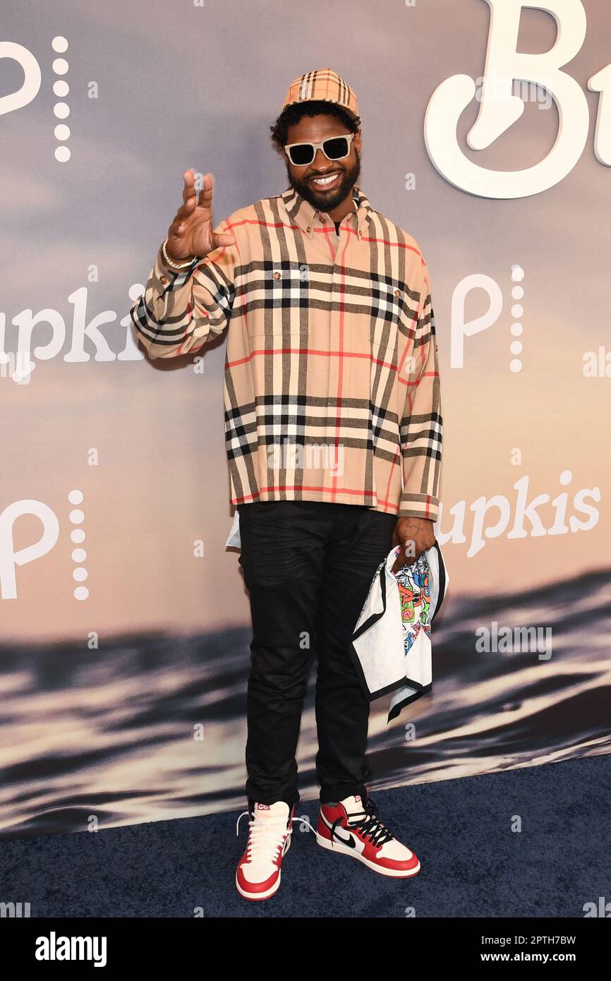 New York, USA. 27th Apr, 2023. Derek Gaines attends Peacock's 'Bupkis ...