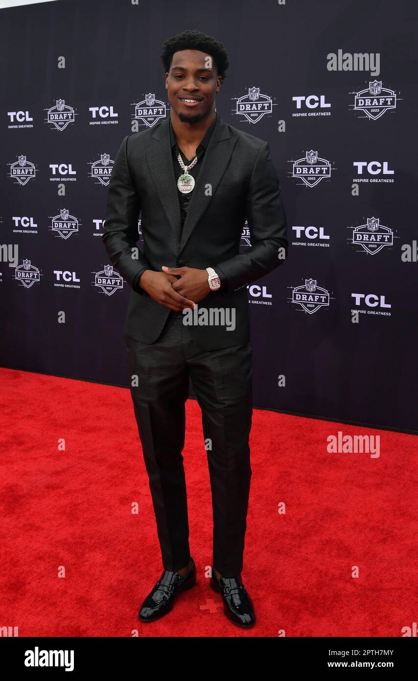 Devon witherspoon hi-res stock photography and images - Alamy