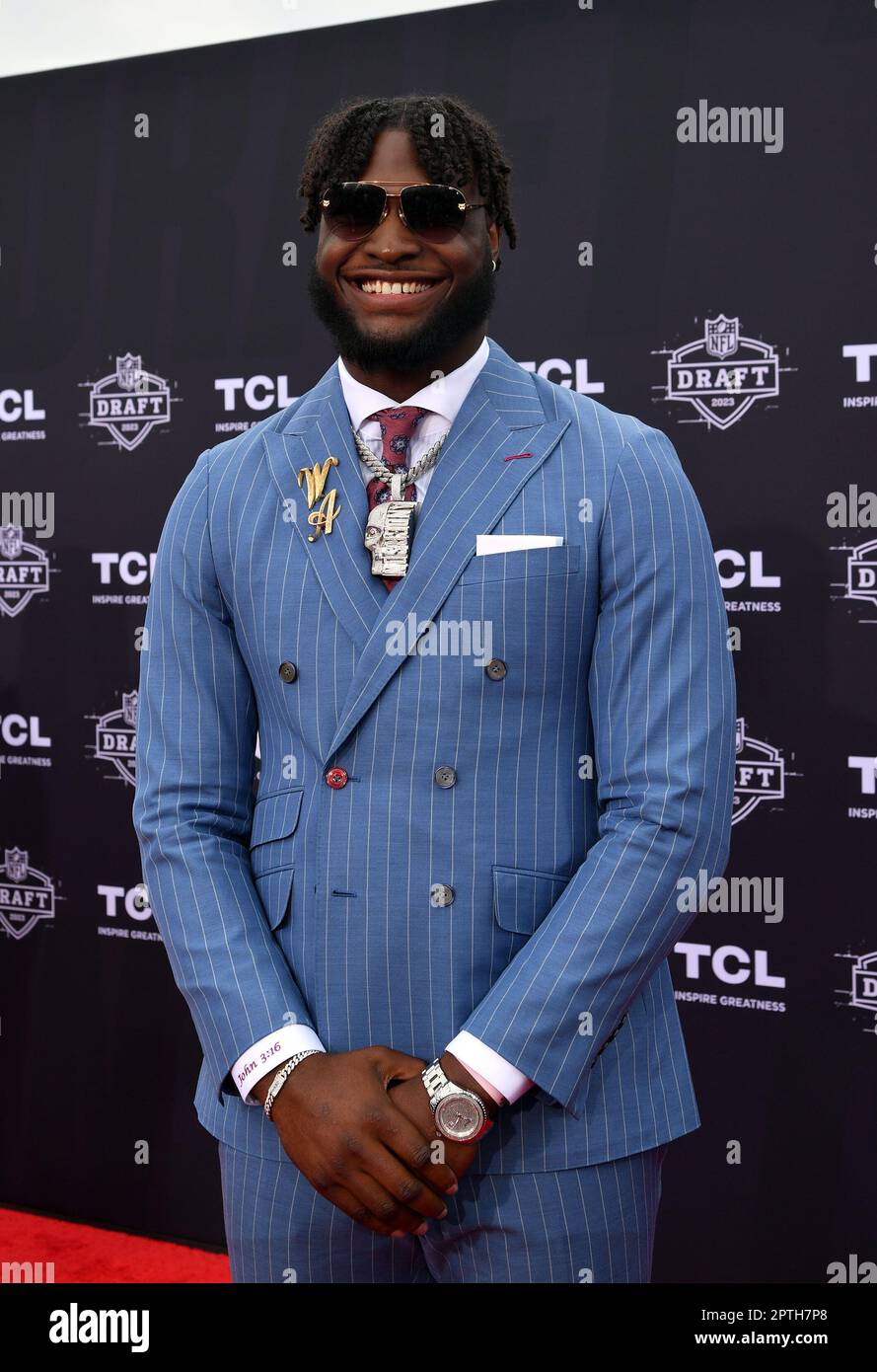 Will Anderson Jr. walks the red carpet of the 2023 NFL Draft at the ...