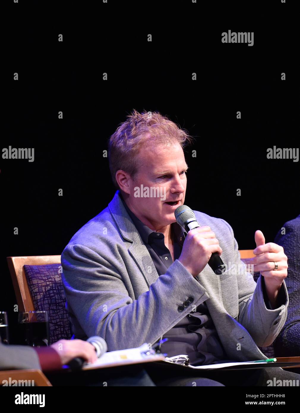 Travis and taylor hi-res stock photography and images - Alamy