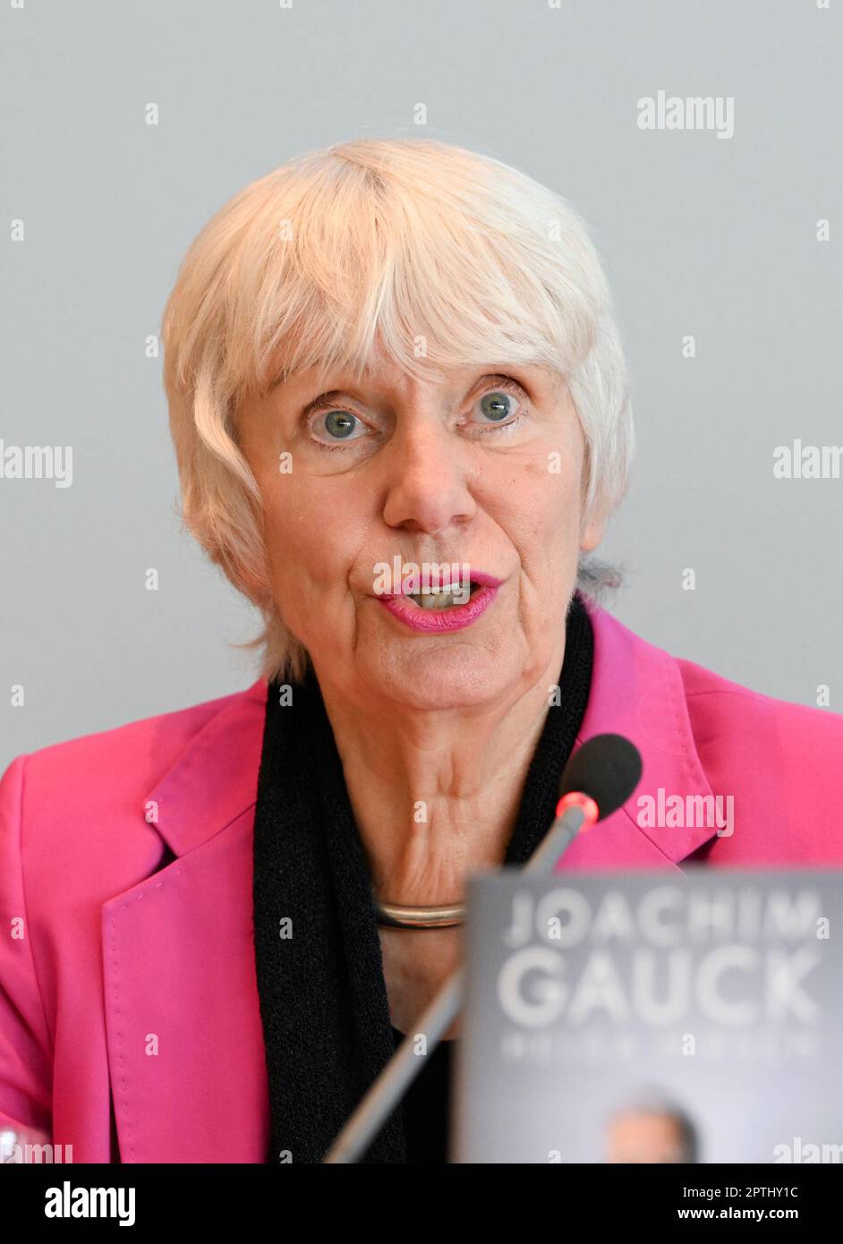 Helga hirsch hi-res stock photography and images - Alamy