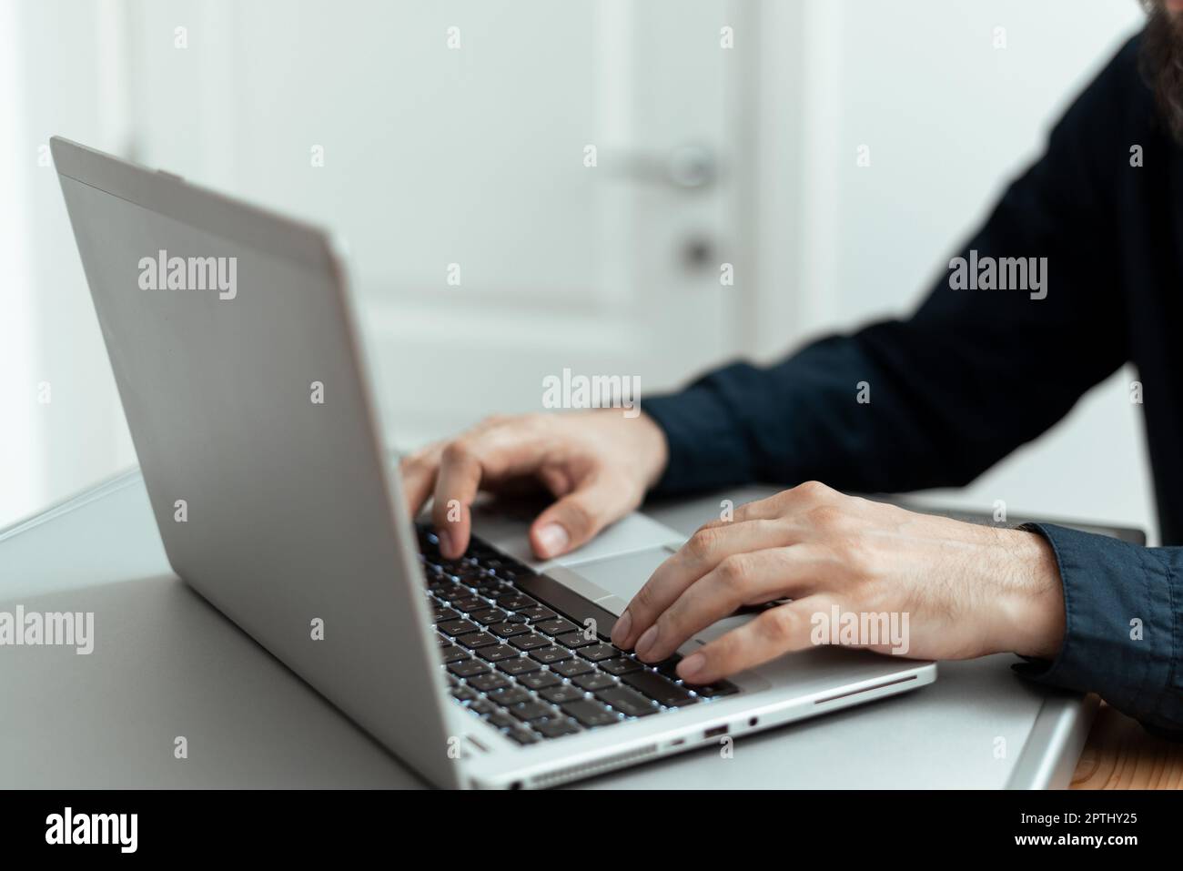 Businesswoman Typing Recent Updates On Lap Top Keyboard On Desk Stock ...