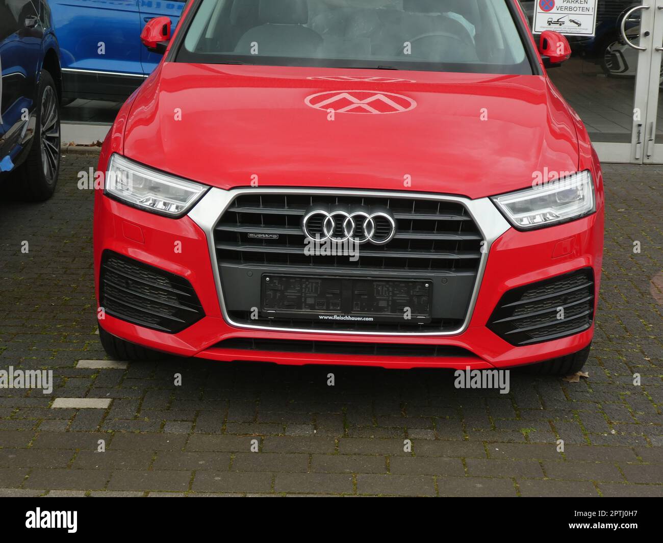 Audi emblem a car hi-res stock photography and images - Alamy