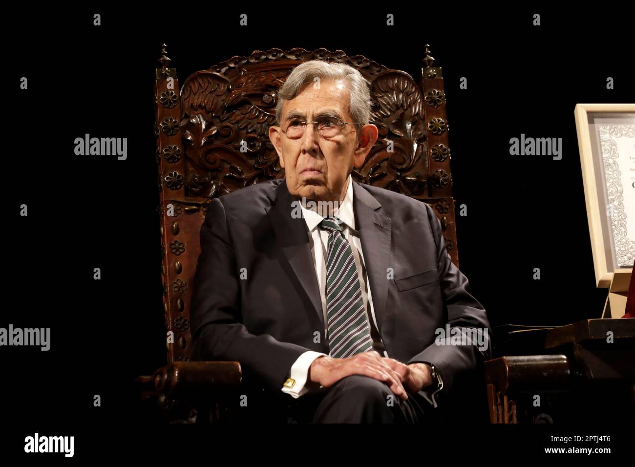 Sor juana ines de la cruz prize hi-res stock photography and images - Alamy