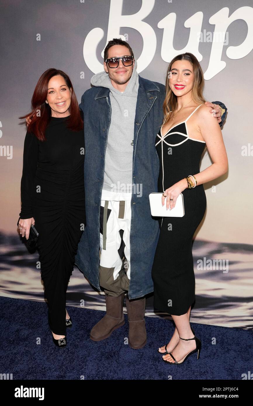 Amy Waters Davidson, left, Pete Davidson and Casey Davidson attend ...