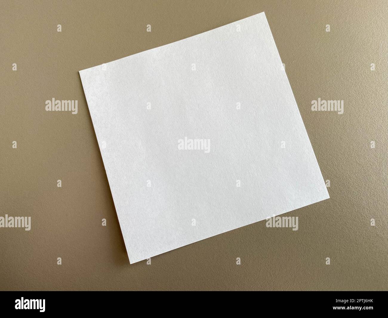 Small square pieces of paper for notes and notes on the working office ...