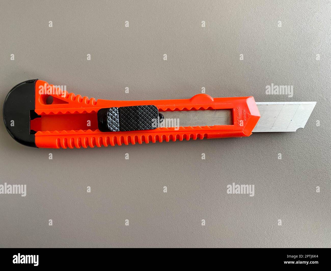 Yellow penknife handle hi-res stock photography and images - Alamy