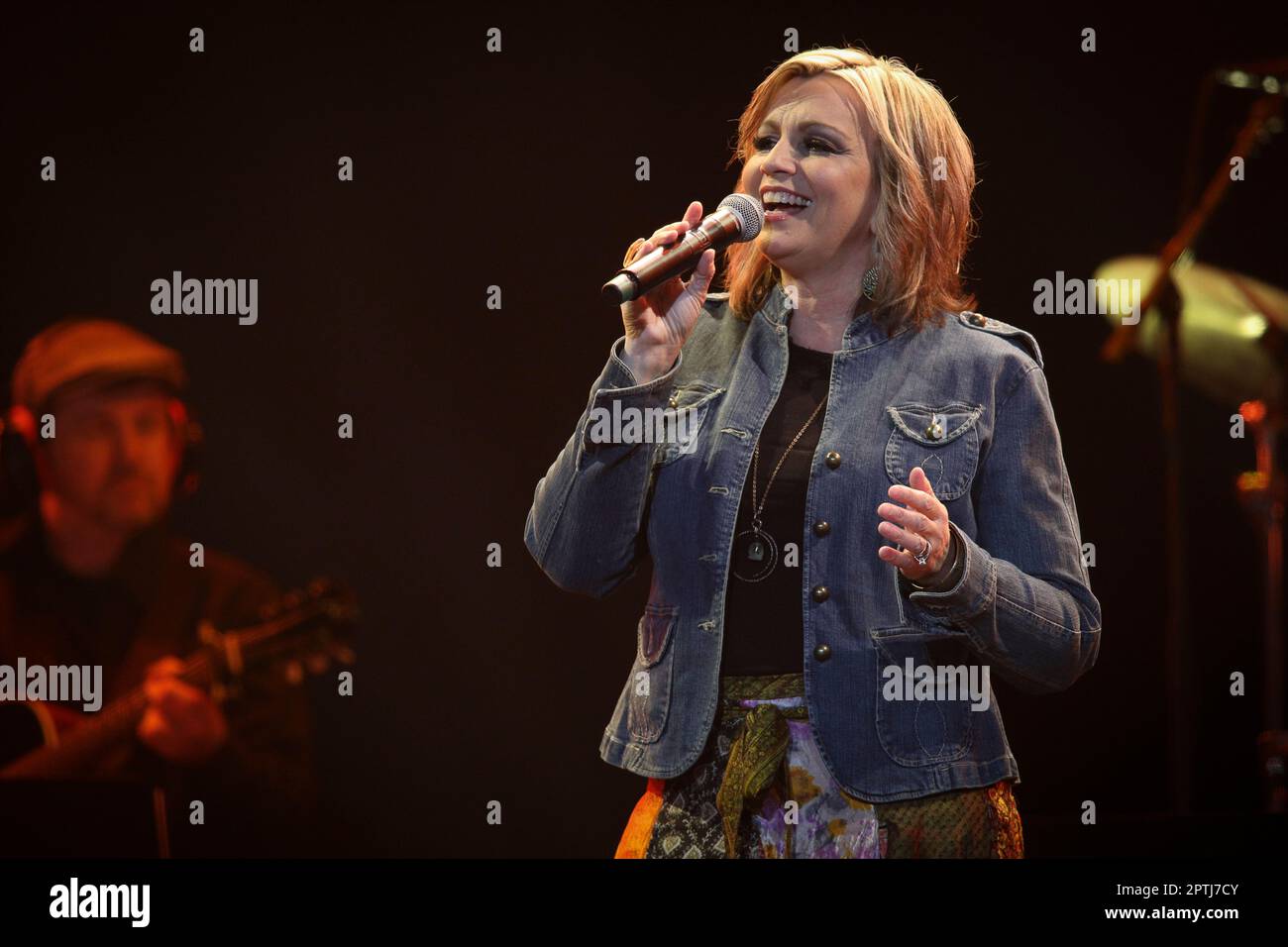 Sonya isaacs hi-res stock photography and images - Alamy