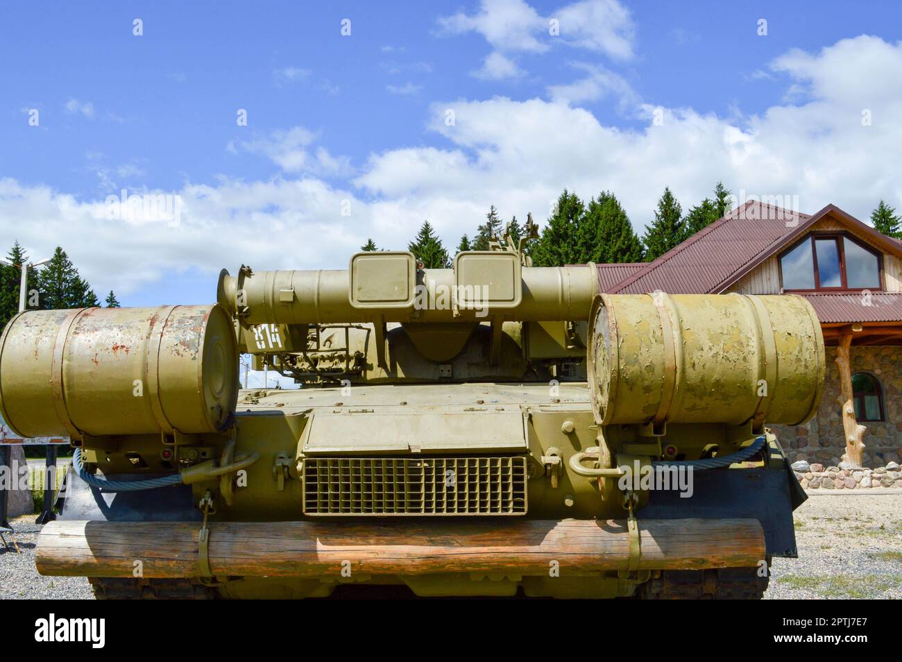 Combat power outside of a building hi-res stock photography and images ...