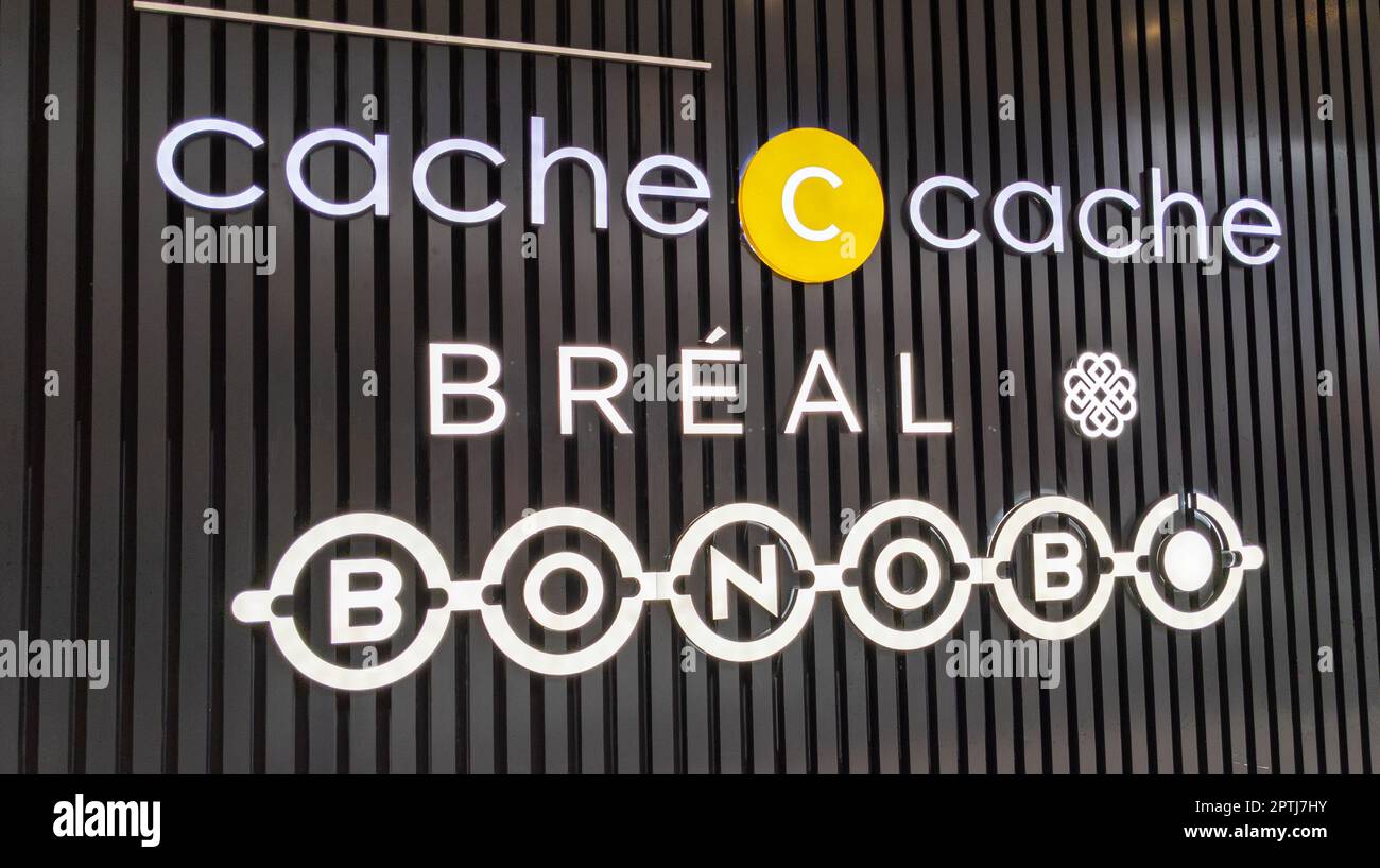 lyon , Aura France - 04 27 2023 : Cache Cache bonobo breal brand sign ...