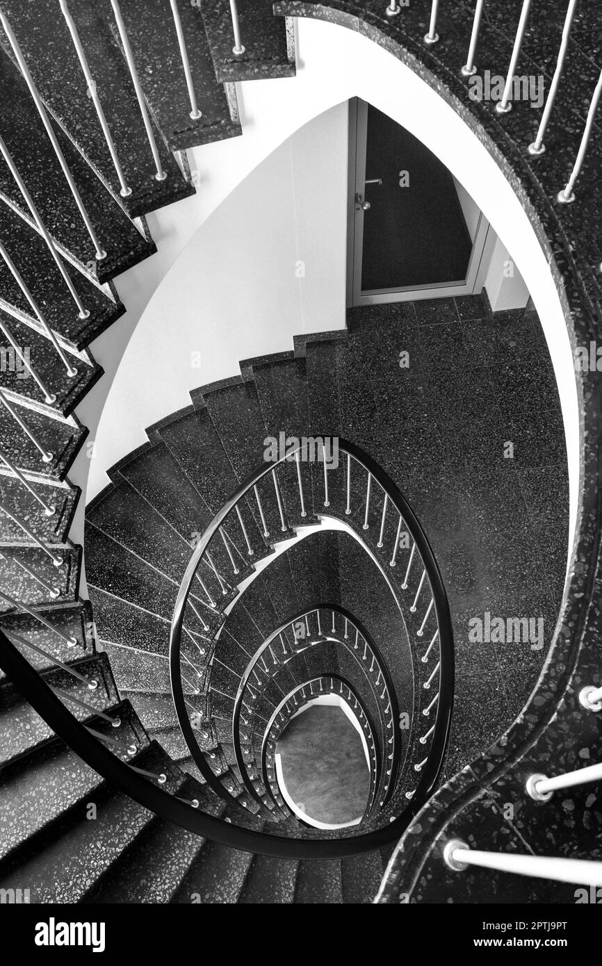 Bottom up spiral staircase Black and White Stock Photos & Images - Alamy