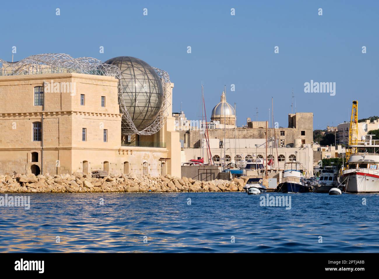 The globe of the Esplora Centre has a diameter of is almost eleven ...