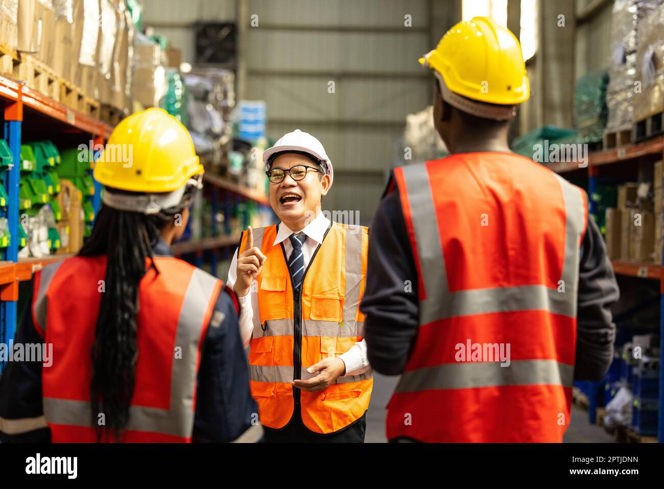 Warehouse manager assesses individual performance of staff. Evaluate ...