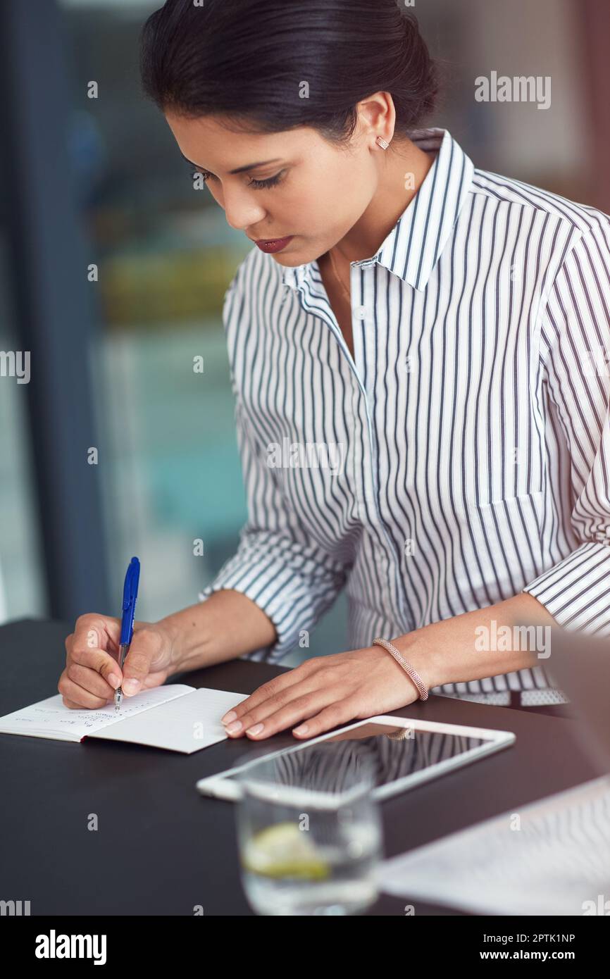 Jotting down some notes hi-res stock photography and images - Alamy