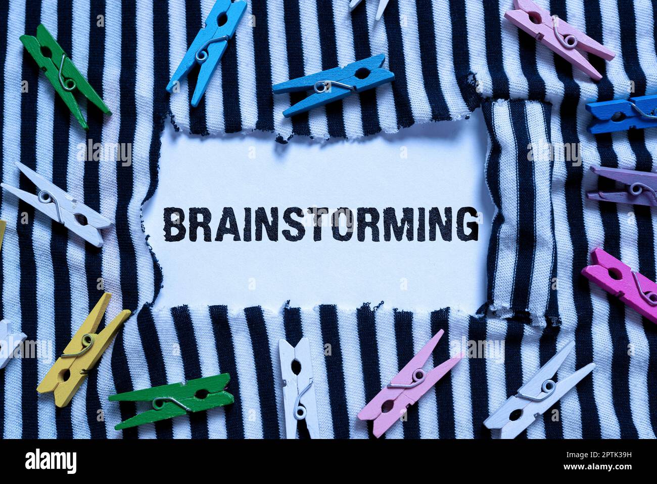 Conceptual display Brain Storming, Word for Stimulating creative ... Conceptual display Brain Storming, Word for Stimulating creative ...