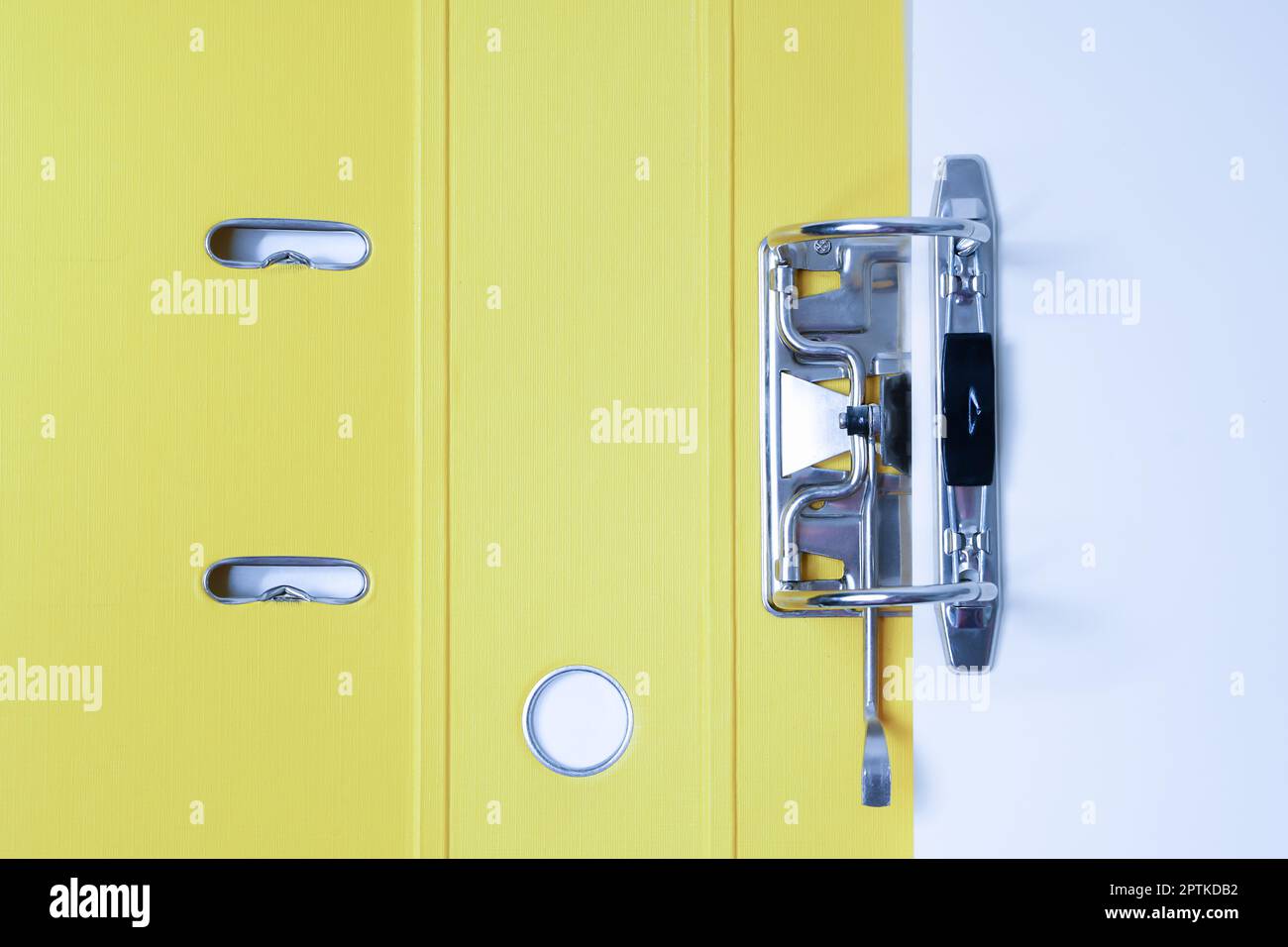 File folder for documents, papers and files Stock Photo - Alamy