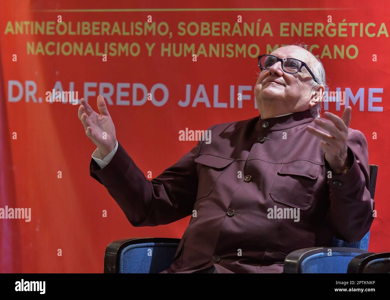 Geopolitical analyst hi-res stock photography and images - Alamy