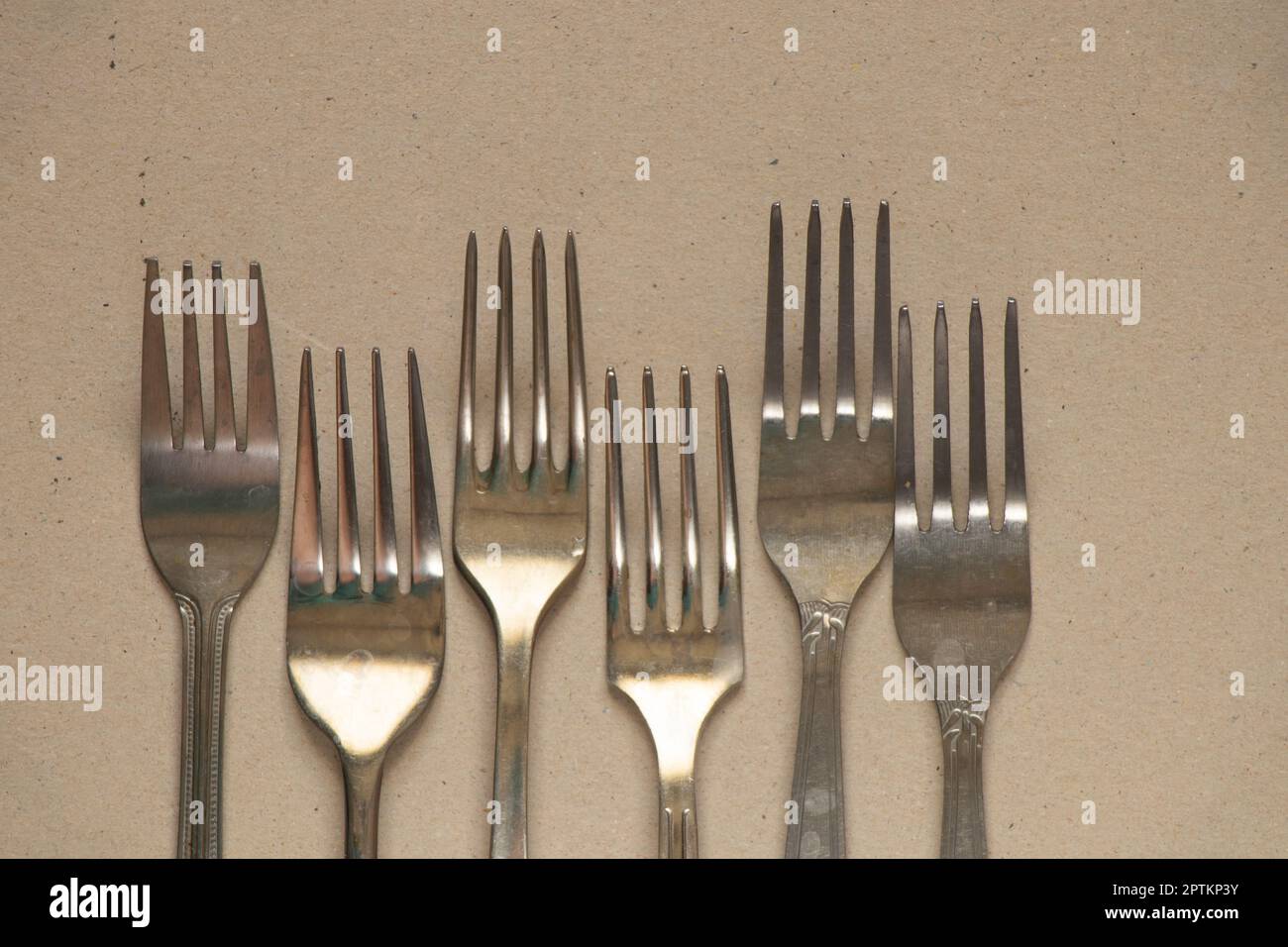 Close up on empty forks hi-res stock photography and images - Alamy