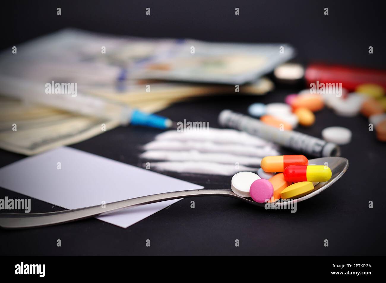 Drug addiction spoon powder hi-res stock photography and images - Alamy