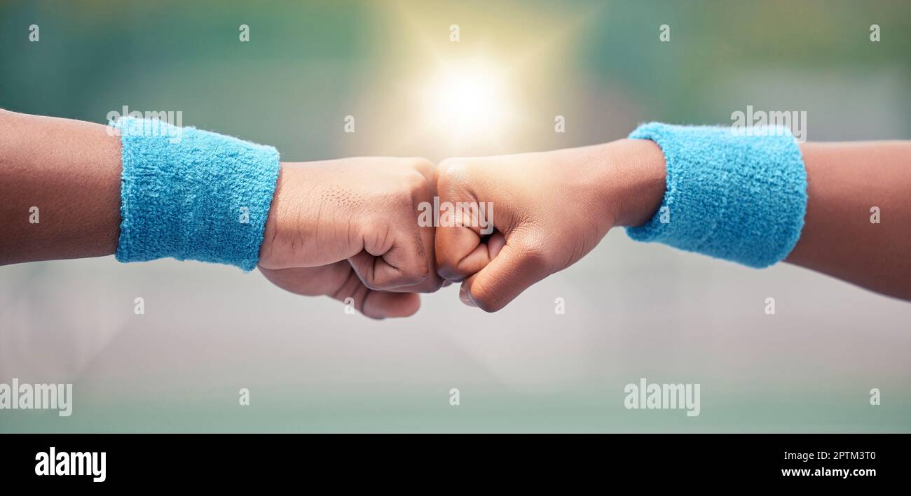 Tennis touch hands hi-res stock photography and images - Alamy