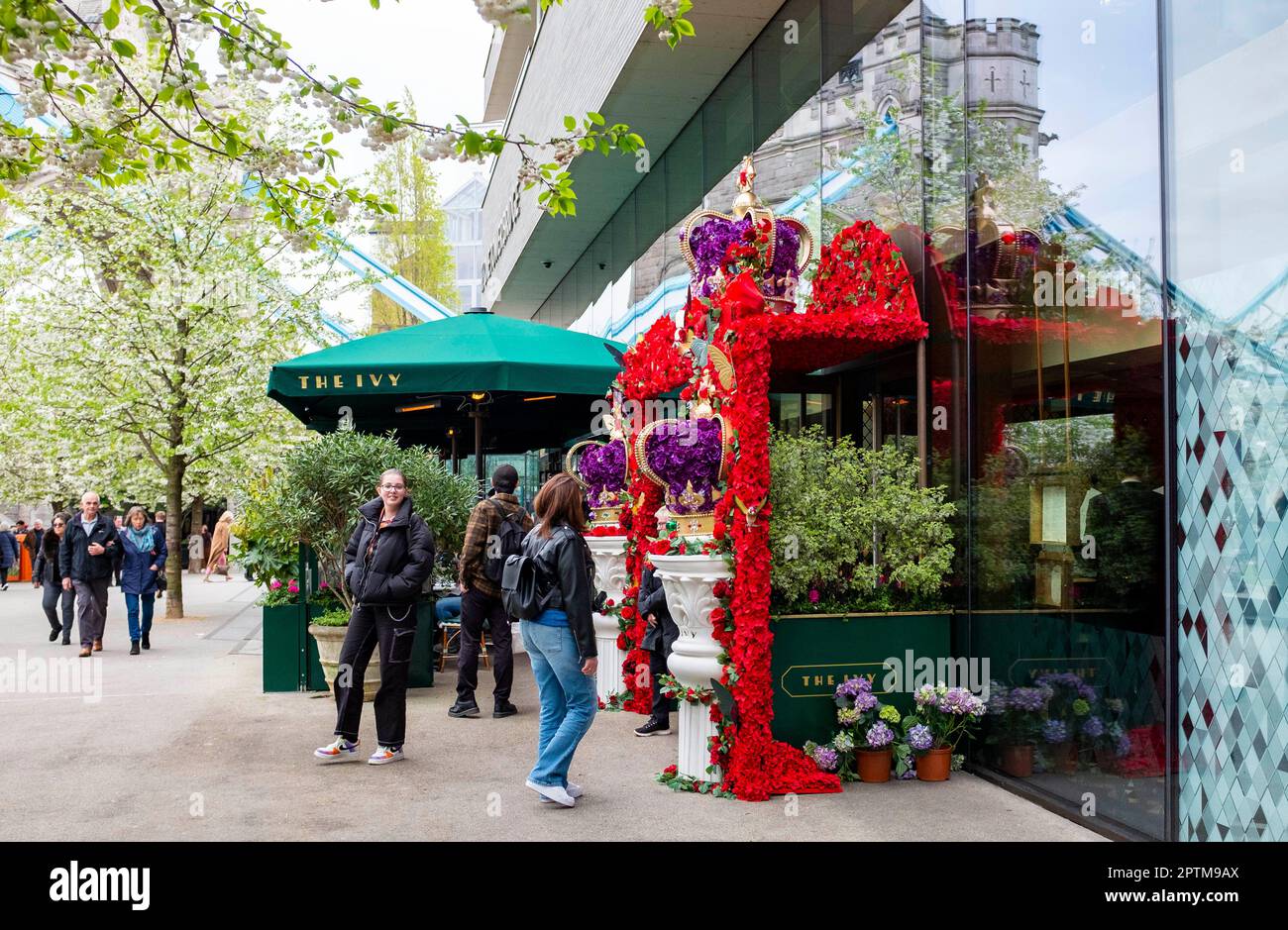 The Ivy Tower Bridge restaurant decorated at the entrance ready for the ...