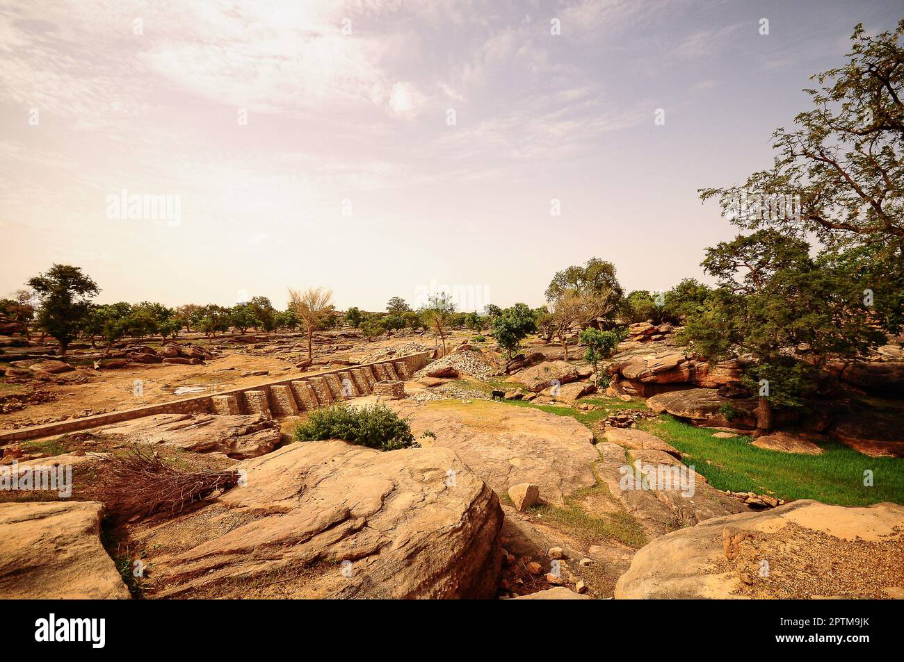 Retenu deau hi-res stock photography and images - Alamy