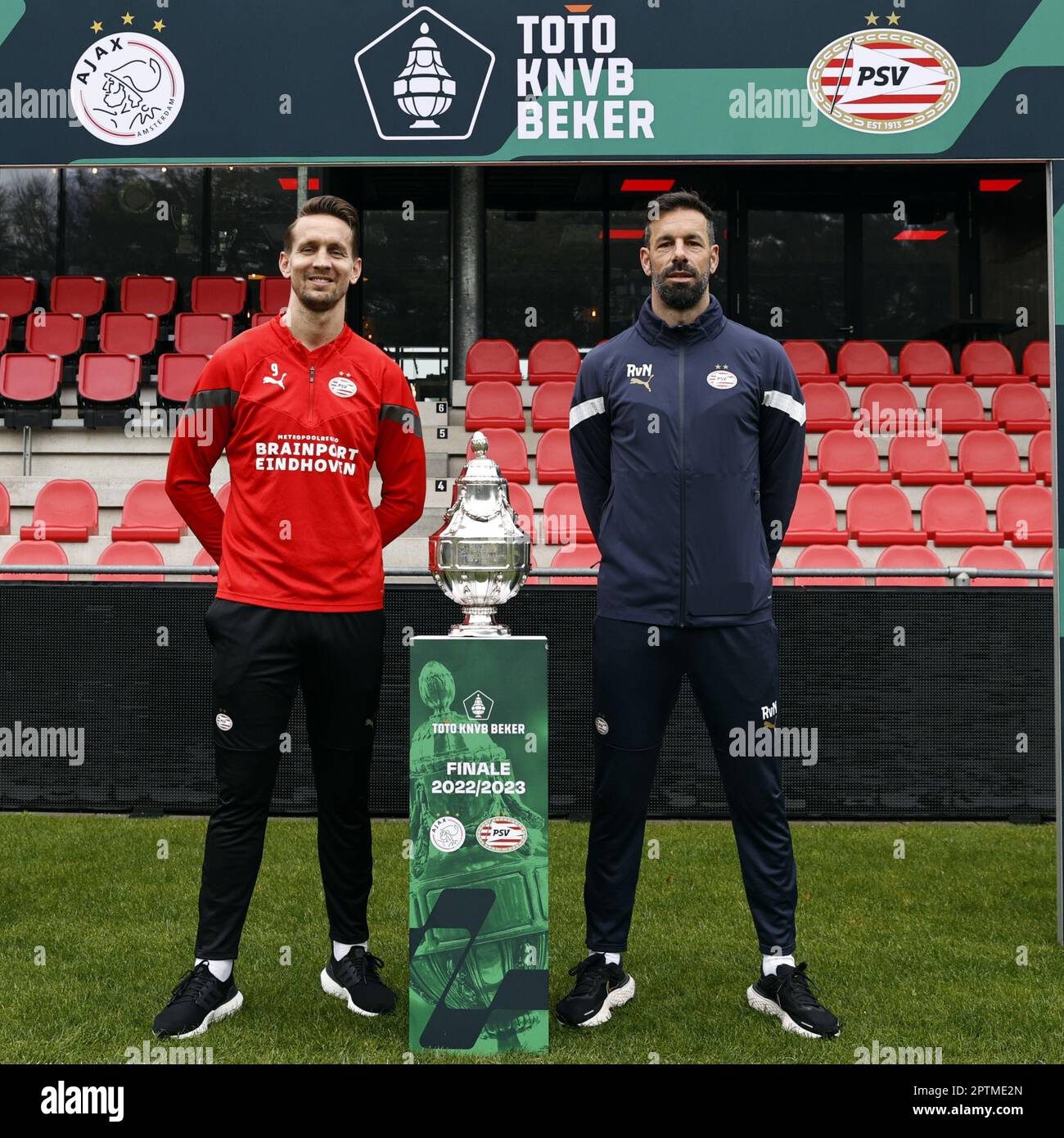 AMSTERDAM - 28/04/2023, EINDHOVEN - 28/04/2023, (lr) Luuk de Jong and ...