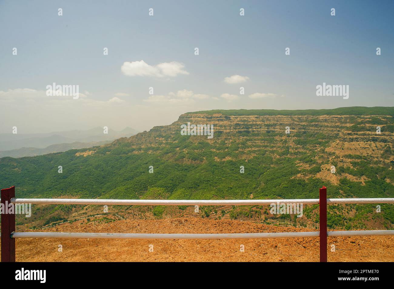 11 05 2009 On Way to Elephant Point Mahabaleshwar in Western Ghats ...