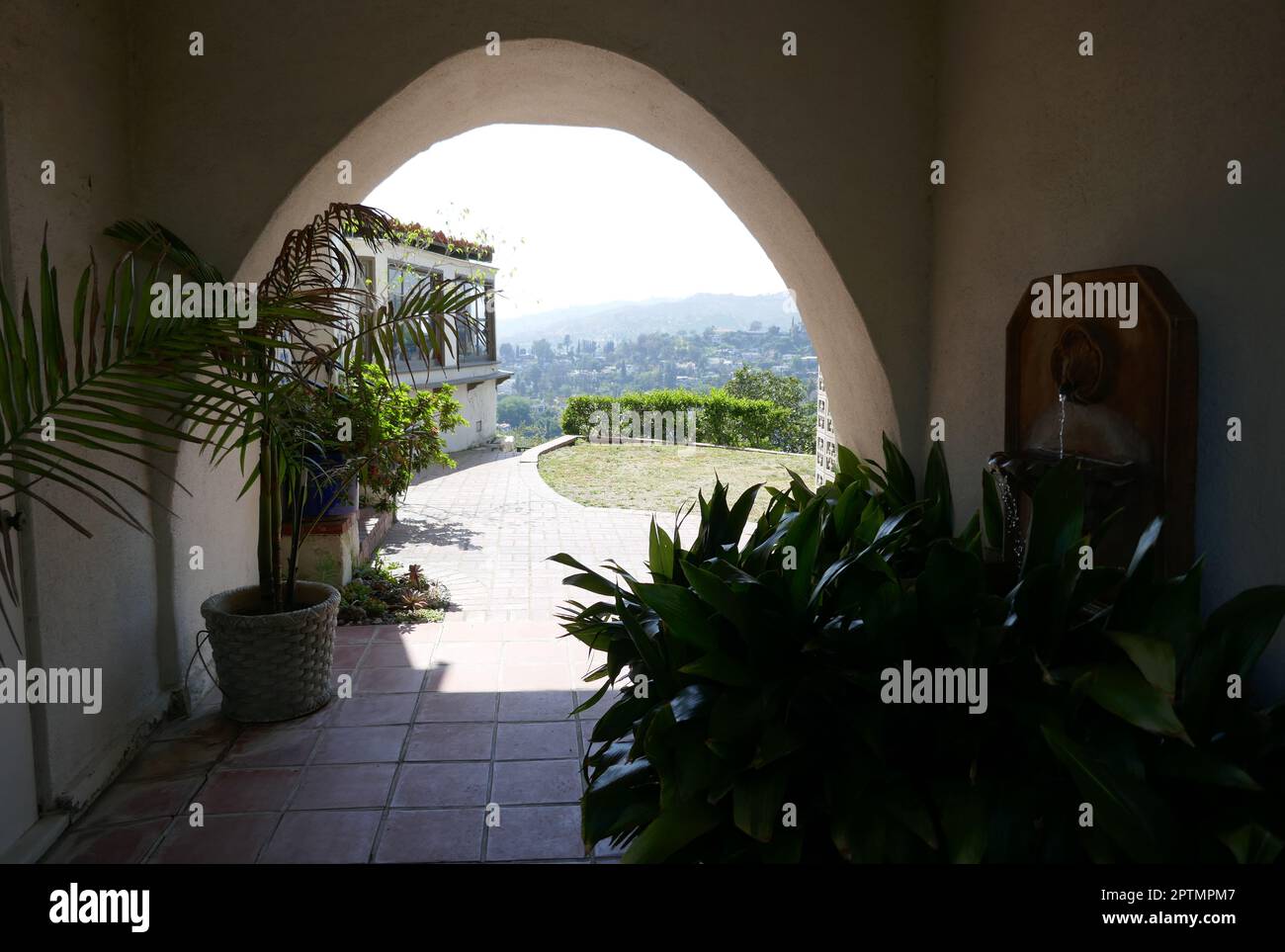 Sue carol hi-res stock photography and images - Alamy